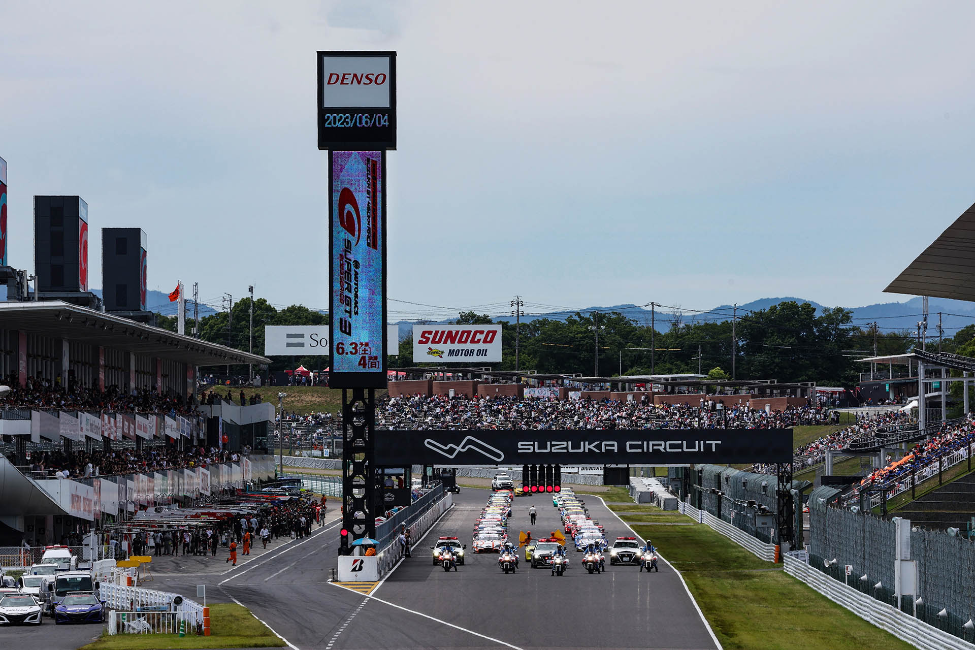 SUPER GT 2023第3戦 鈴鹿／イゴール・大村・フラガ選手、公式予選Q1でトップタイム。決勝レースは我慢の展開に - ニュース ...