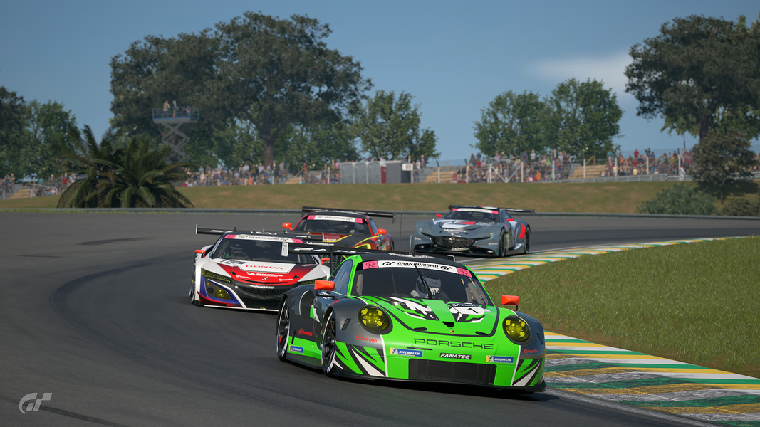 Former World Champion Takes the Maiden Manufacturers Cup Race With an ...